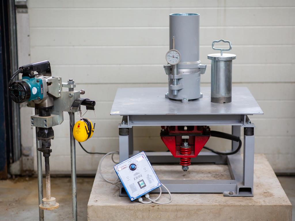 Soil compaction tests | Wiertsema & Partners